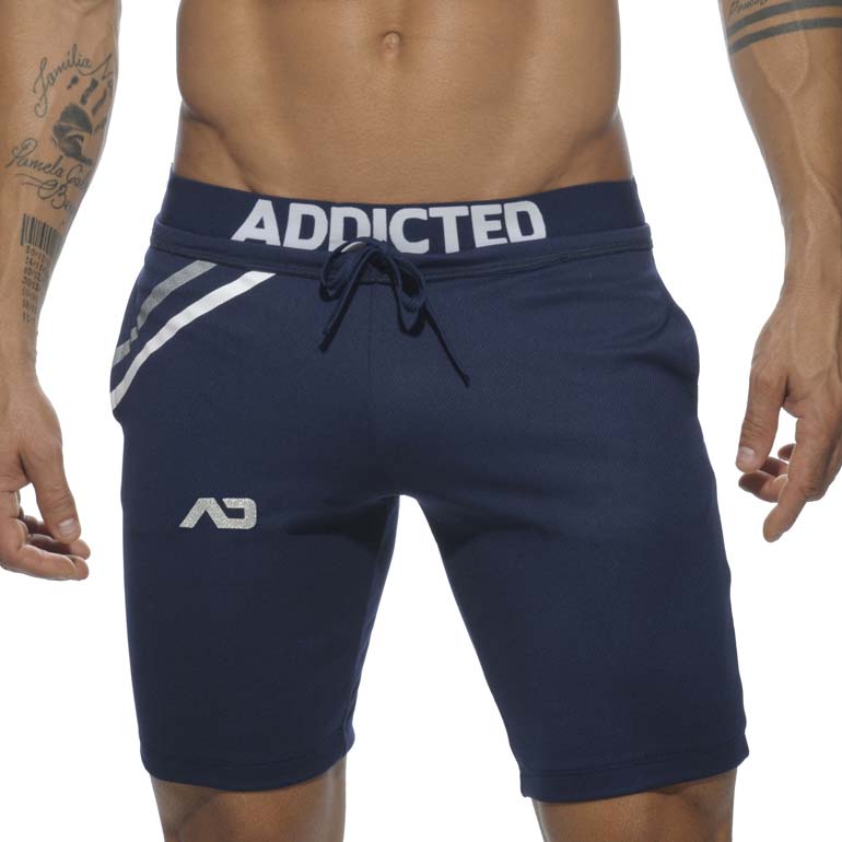 Short Addicted AD484